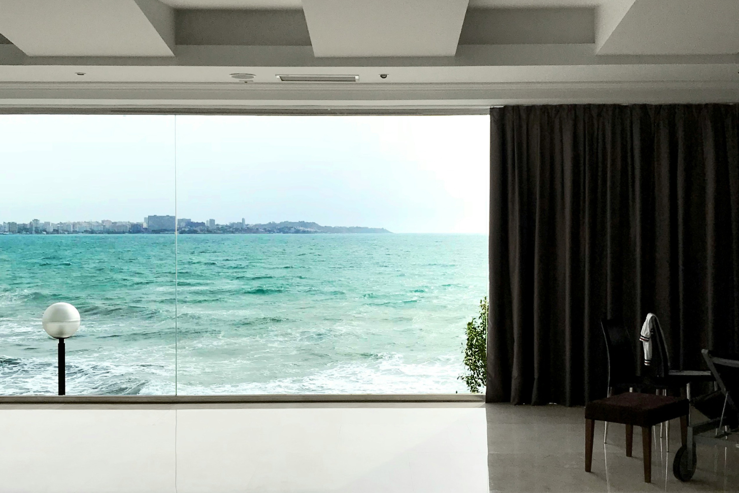 What Are Smart Curtains and Automatic Roller Blinds? » PYC online